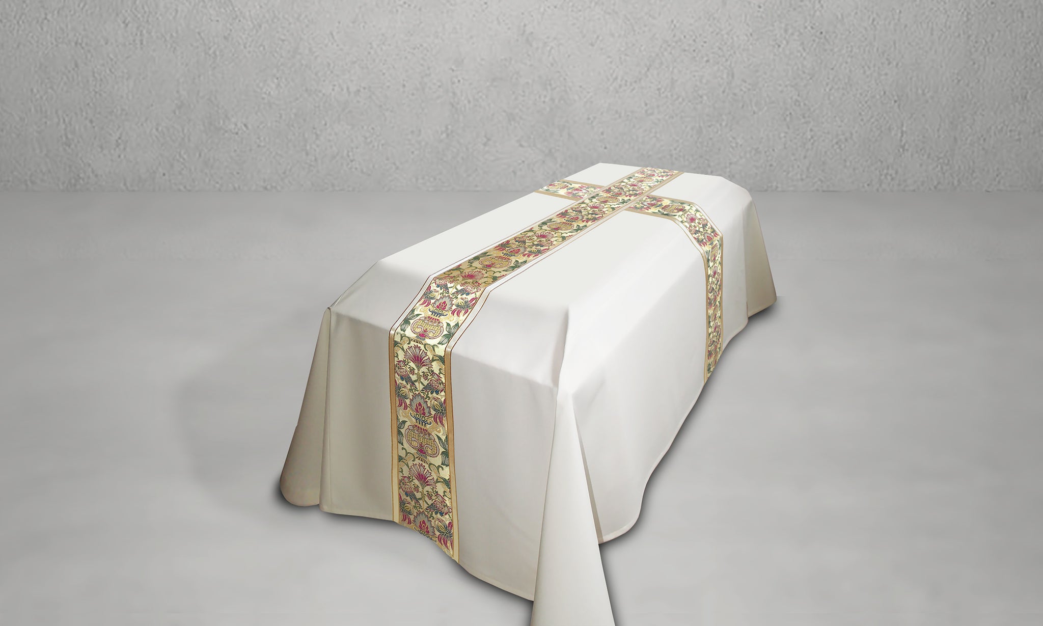 Irina Tapestry Funeral Pall – Maison Bouvrier
