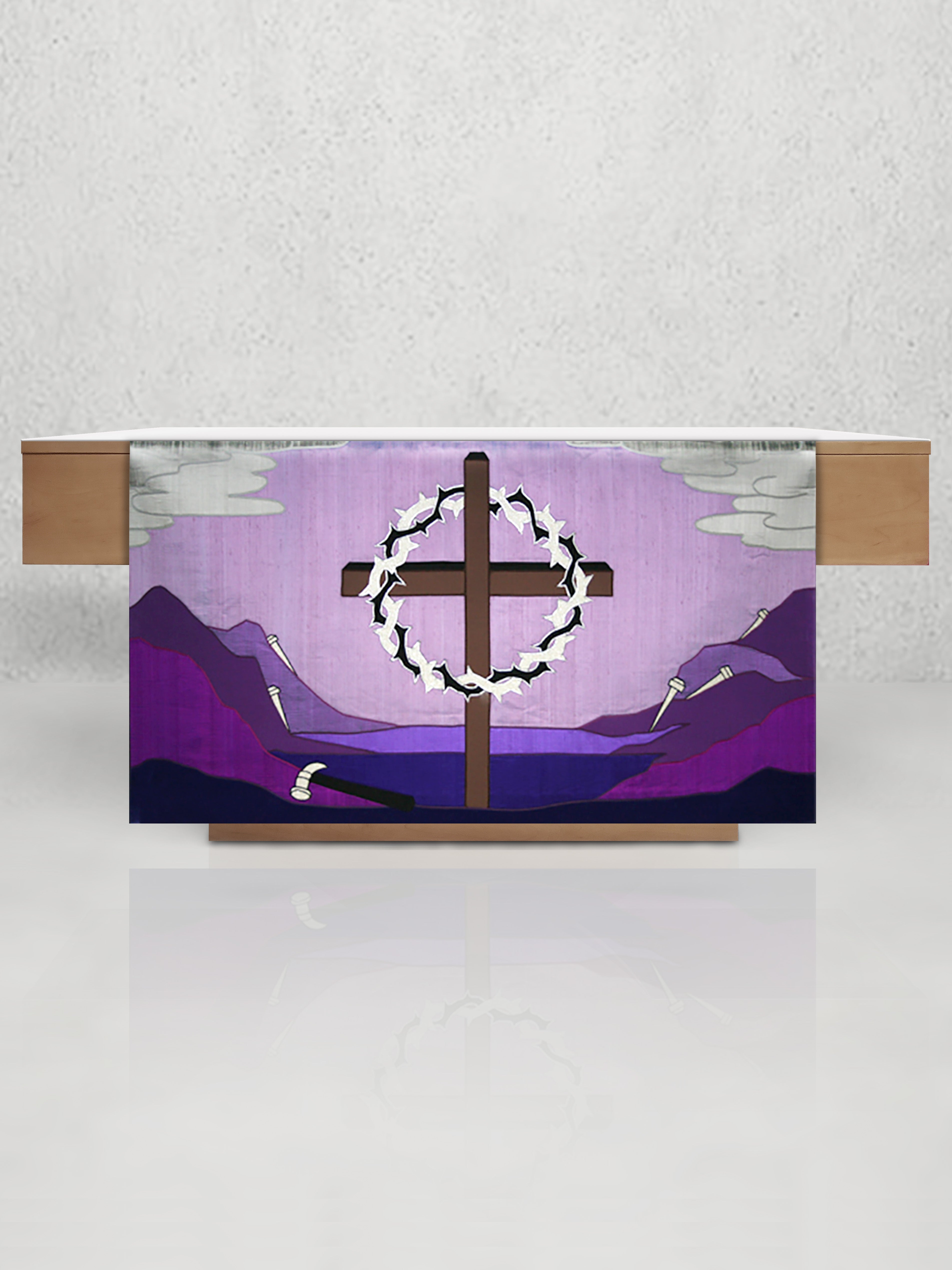 Cross and Crown Lent Altar Frontal – Maison Bouvrier